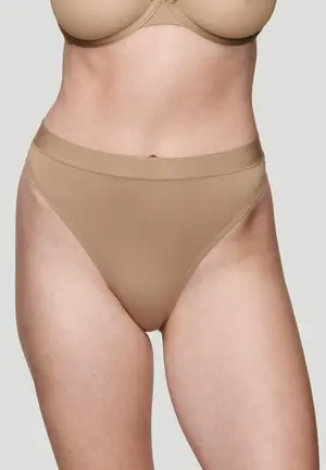 CUUP The Highwaist Thong - Taupe