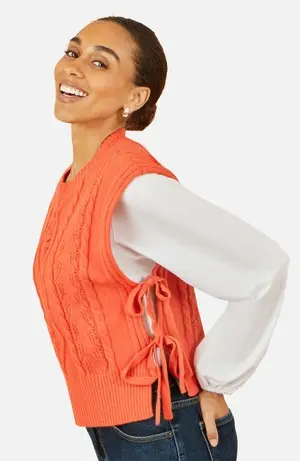 YUMI Floral Cable Knit Pullover With Side Tie Detail - Orange