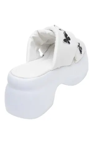 PROLOGUE SHOES Butterfly-buckle Platform Sandals - White Faux Leather