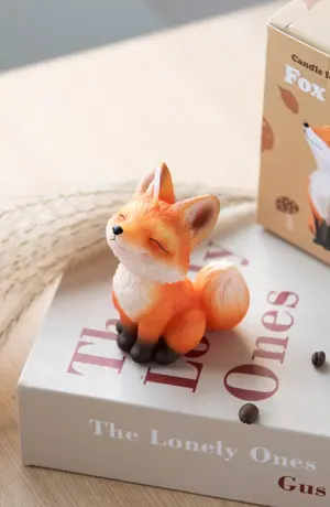 SOUTHLAKE GIFTS Fox Candle