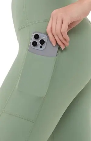 TAVI High Waisted Pocket 7/8 Legging - Sage