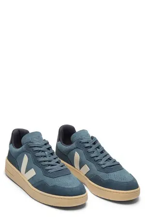 Veja Waterproof Sneakers For Men