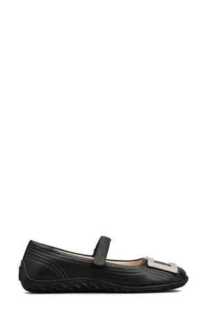 Roger Vivier Perforated Flats For Women