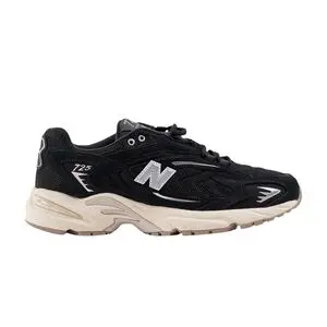 NEW BALANCE 725 Sneakers - Black