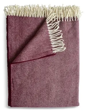 EVANGELINE Lightweight Herringbone Throws - Blackberry
