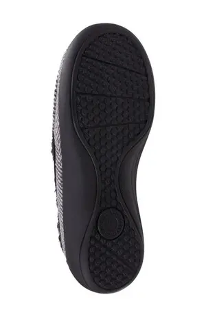 REVITALIGN Trillium Faux Fur Lined Slipper - Black
