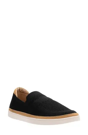 REVITALIGN Mariner Soho Slip-on Sneaker - Black