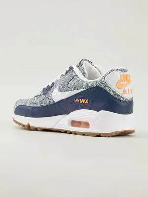 Nike Air Max 90 Sneakers