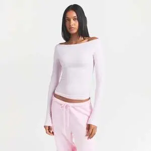 SKIMS Long Sleeve Cotton Jersey Boatneck Top - Cherry Blossom