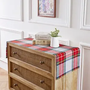 SOLINO HOME Linen Table Runnerstewart Plaid