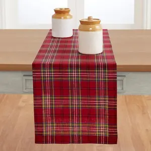 SOLINO HOME Linen Table Runnerclassic Tartan Plaid - Red