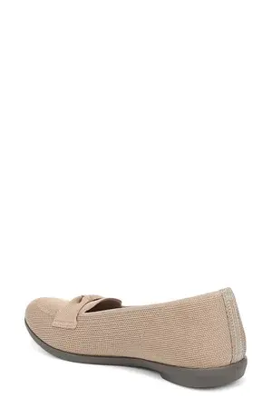 LIFESTRIDE Kandi Loafer - Sand Castle