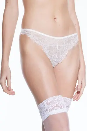 MERS SILK Lacy Lace Thong