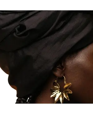 WE ARE NBO Calinda Pull Through Earrings