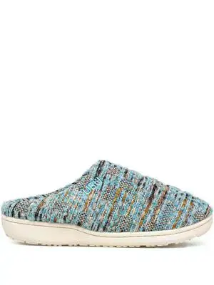 SUBU Textured Slip-on Slippers
