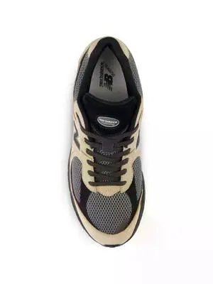 NEW BALANCE 2002r Logo-detail Sneakers