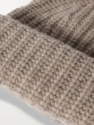 LISA YANG Beatris Ribbed Cashmere Beanie - Neutrals