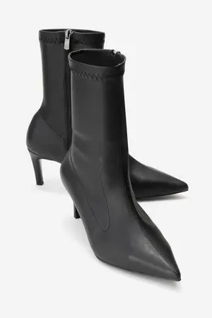 PROLOGUE SHOES Rossano Stiletto Heel Boot - Black