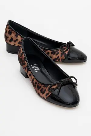 PROLOGUE SHOES Julien Bow Detail Block Heel Flat - Leopard