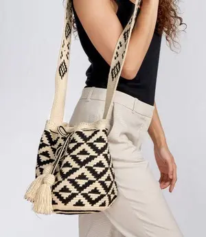 ONE THREAD COLLECTIVE Maribel Cross-body Bag - Beige + Black