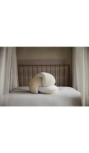 YANA SLEEP Classic Pillow Cover