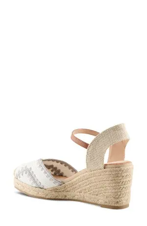 SPRING STEP SHOES Adrina Espadrille Wedge