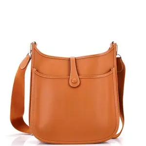 Hermès Evelyne Bag Gen Iii Epsom Pm - Gold