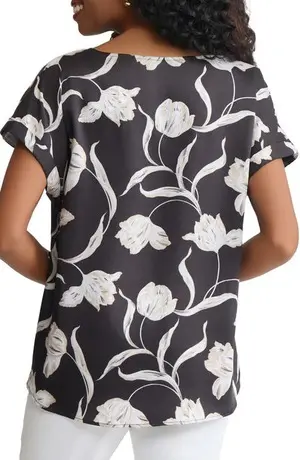 Jones New York Floral Top With Side Button