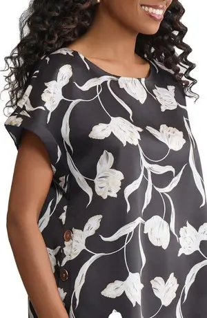 Jones New York Floral Top With Side Button