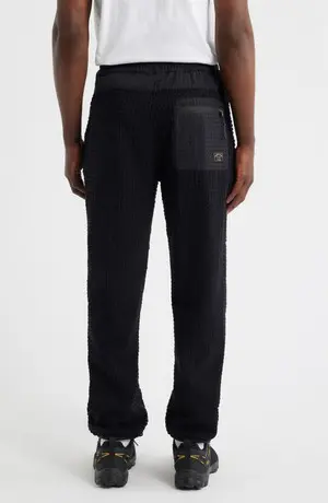 DARK SEAS Advanced Sweatpants