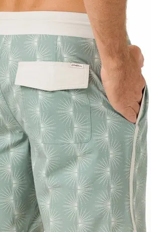 O'Neill Cruzer Stripe Scallop Board Shorts - Sage