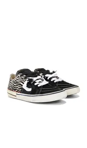 PAUL EASTERLIN Caly Star Low Sneakers