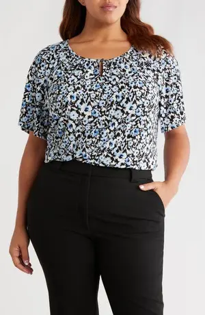 Anne Klein Scoop Neck Blouses