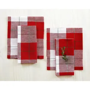SOLINO HOME Linen Dinner Napkins Plaid, 18" X 18" Inch - Very Merry