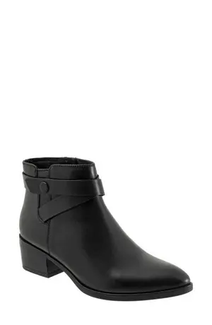 Softwalk Lira Ankle Boot - Black