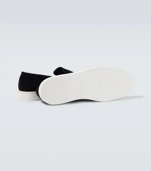 Manolo Blahnik Ellis Suede Loafers - Black