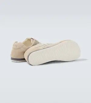 Loewe Ballet Runner 2.0 Sneakers In Suede And Leather - Beige
