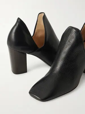 LEMAIRE D'orsay Leather Pumps
