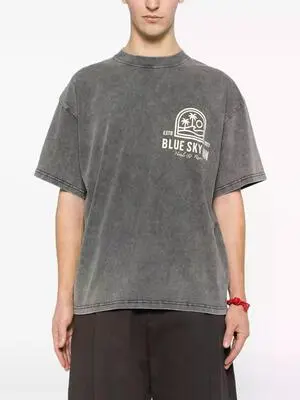 BLUE SKY INN Resort Logo T-shirt