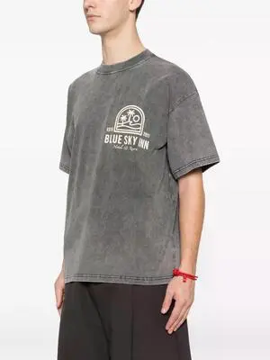 BLUE SKY INN Resort Logo T-shirt