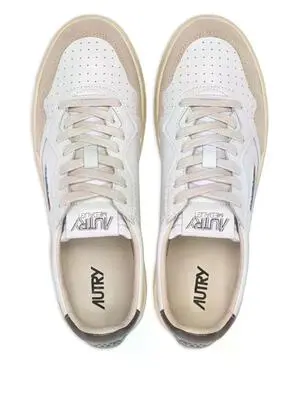 AUTRY Medalist Low Sneakers