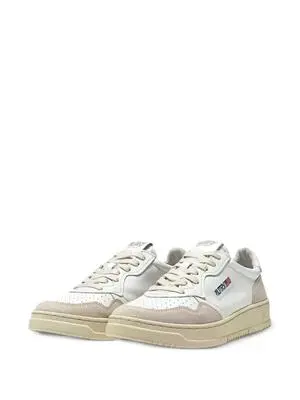 AUTRY Medalist Low-top Leather Sneakers