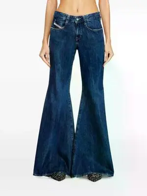 DIESEL® 1970 D-bleess 09n61 Flared Low-waist Jeans