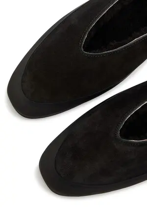 Le Monde Beryl Apres Ski Suede Ballet Flats - Black