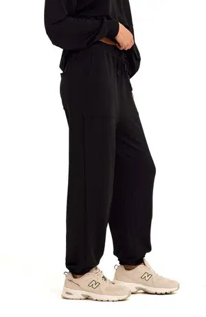 THREADS 4 THOUGHT Lottie Terry Sweatpants - Black