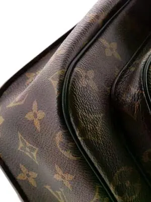 LOUIS VUITTON Passy Handbag Monogram Canvas Crossbody Bag - Brown
