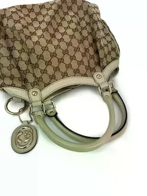 Gucci Medium Sukey Sima Gg Shoulder Bag - Neutrals