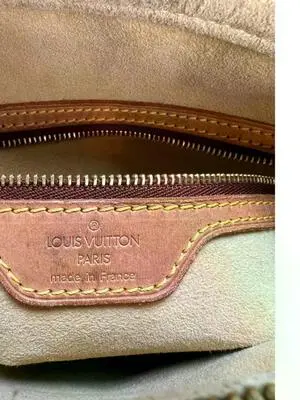 LOUIS VUITTON Gm Looping Monogram Shoulder Bag
