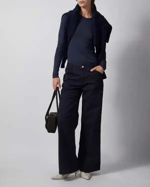WAKAKUU Zoe Modal Long Sleeve V-neck Top - Navy