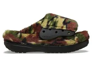 CROCS Classic Unfurgettable Camo Slides